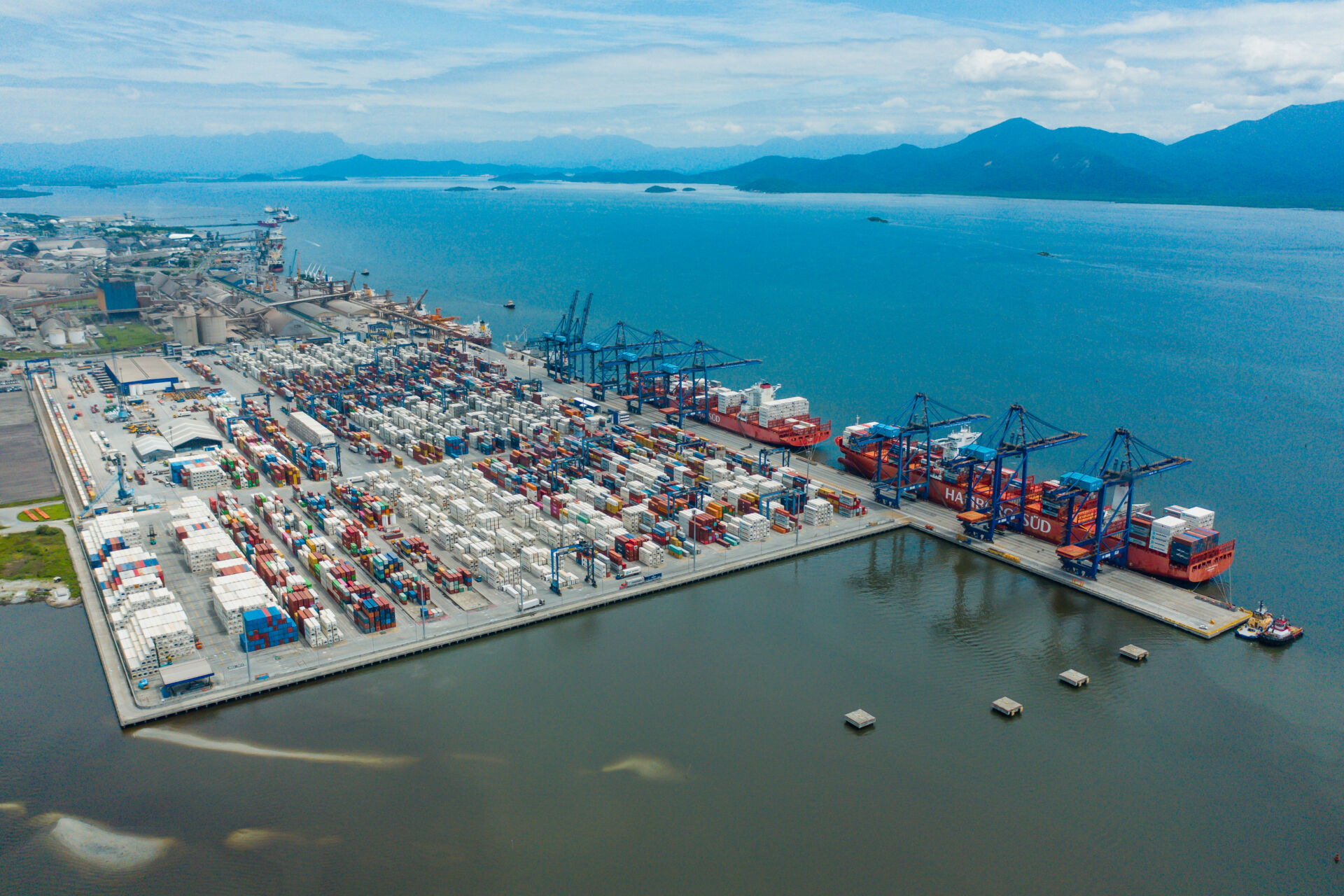 Coface prevê crescimento menor do PIB do Brasil este ano, 1,7% ...