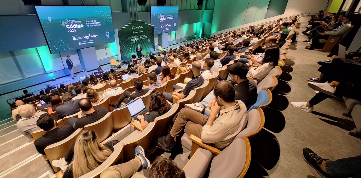 AgroRevenda acompanha encontro 'Agro em Código 2025 - Summit de ...